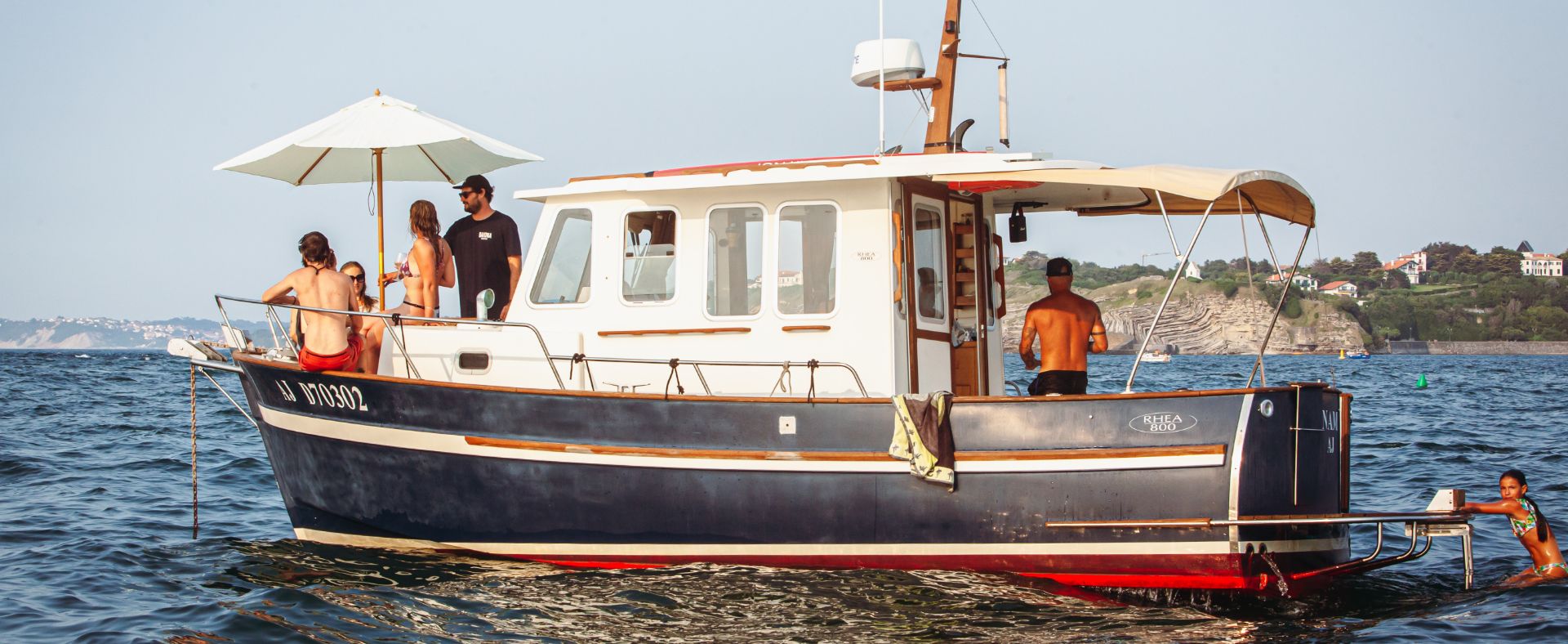 Découvrez le bateau pour vos croisières avec Baiona Marine